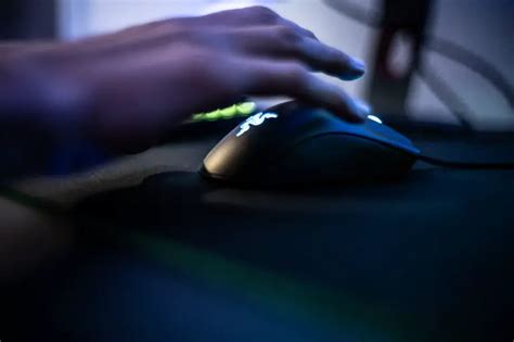 BEST Mouse Settings For Gaming Guide With Pro Players Analysis SweatyGaming