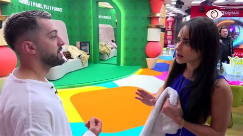 Nëse ke zgjedhur të luash me mua Vijon diskutimi Egli Gjesti Po luan pisët Big Brother VIP