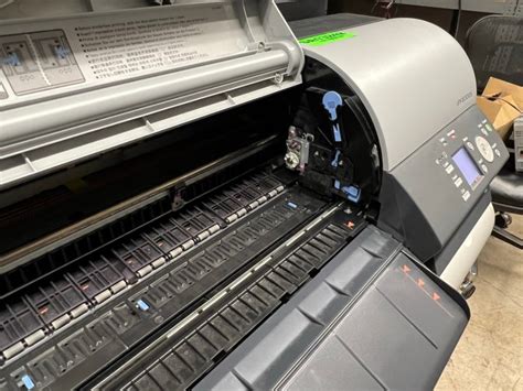 Canon Ipf8300s Large Format Printer For Sale