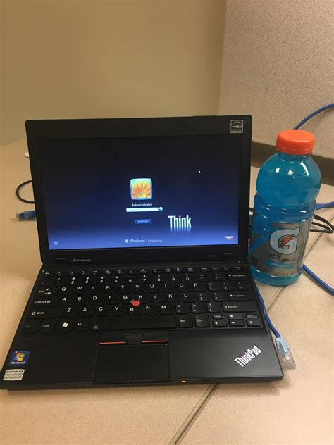 ThinkPad X100e R Thinkpad
