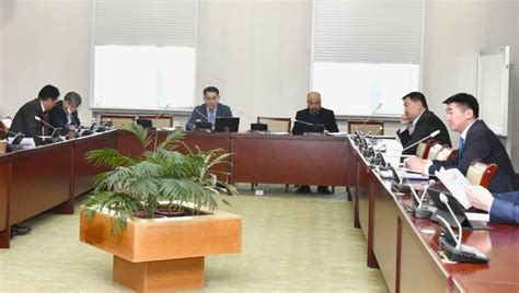 Vip76 Mn Төмөр замын тээврийн тухай хуулийн шинэчилсэн найруулгын төслийг хэлэлцэхийг дэмжлээ