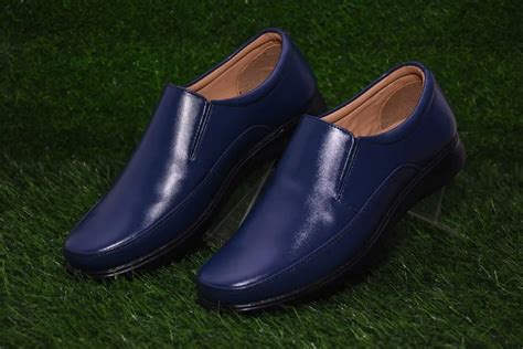 Slip On Men Formal Synthetic Shoes At Rs Pair In Agra ID