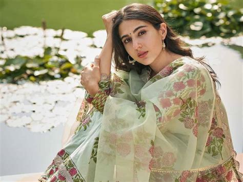 Sara Ali Khans Comment On Marrying A Cricketer Goes Viral