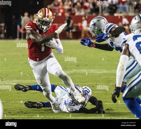 San Francisco 49ers Wide Receiver Deebo Samuel Sr 1 Runs Against The
