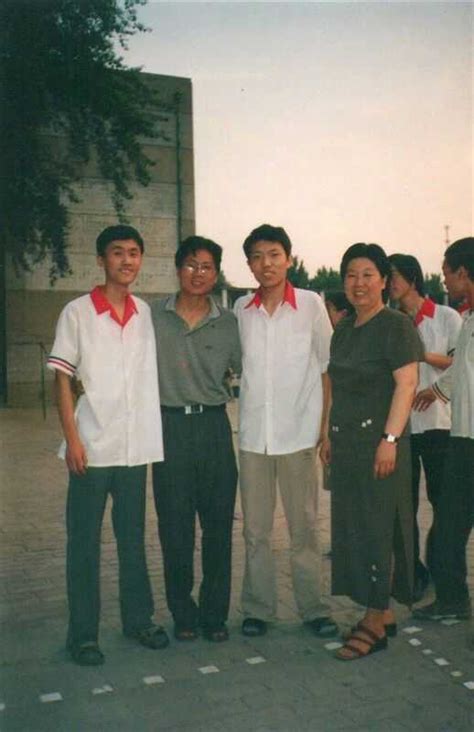 邯郸四中校服图片一中校服图片立阳二中校服图片大山谷图库
