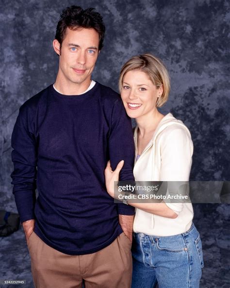 Pictured From Left Is Thomas Cavanaugh And Julie Bowen In News Photo