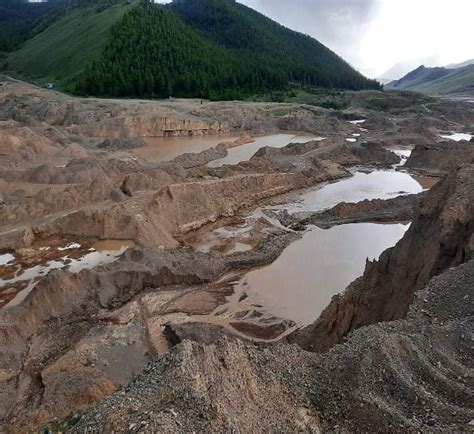 Цэнхэр сумын Орхон багт уул уурхайн үйлдвэрлэл явагдаагүй ТАС МН