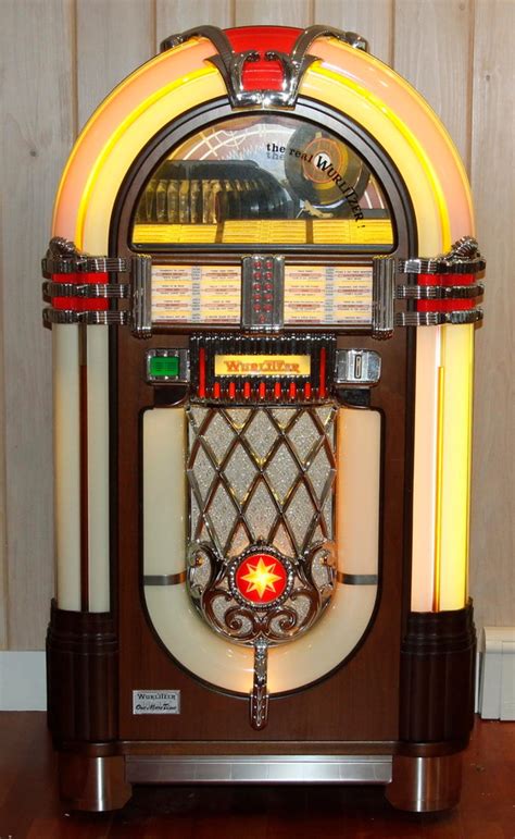 Lot Wurlitzer Jukebox
