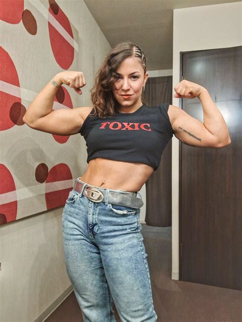 Thekla R Ladiesofwrestling