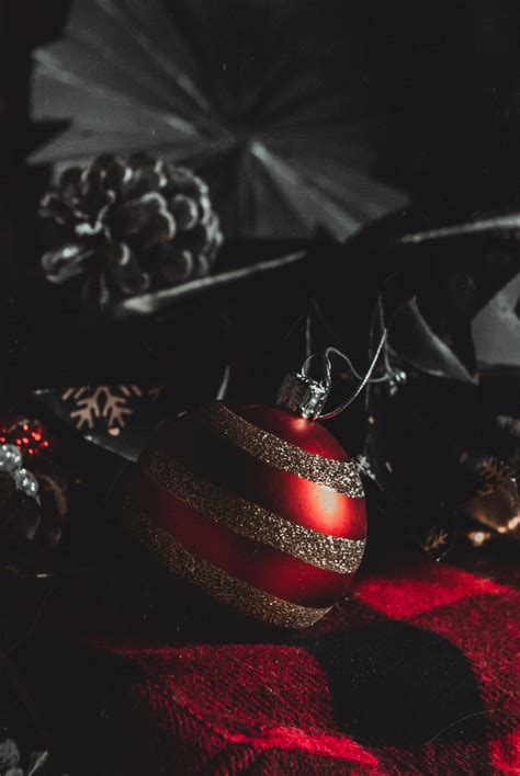 실내 겨울 겨울 장식 격려 계절 계절성 골드 기독교 따뜻한 러스틱 반짝이 반짝이는 빨간 산타 상징적