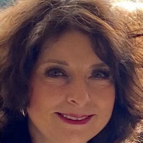 Eileen Mclaughlin Team Neo Linkedin