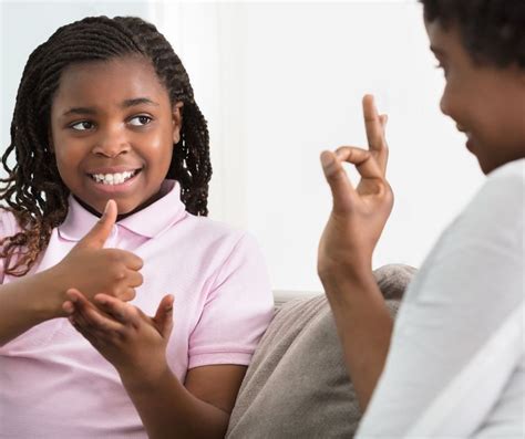 Sign Language Classes — Star Network