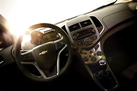 Chevrolet Sonic Hatchback 5 Doors Specs Performance And Photos 2011 2012 2013 2014 2015