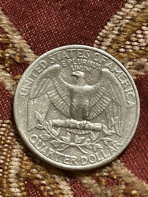 Found These Two Quarters With Dye Breakserrors 1979 And 2020 Tall Grass Prairie Quarter R