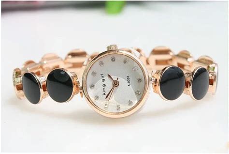 2015 Summer New Style Wholesale Fashion Sex Alloy Diamond Women Quartz