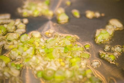 개인 집에서 식사를 준비 하는 전문 요리사 리소 토에 대 한 소 가열장치에 대한 스톡 사진 및 기타 이미지 가열장치 가정 생활 가정 주방 Istock