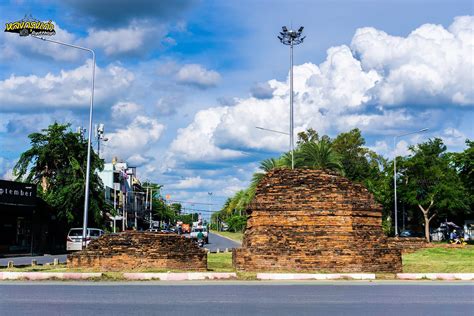 หลงกรุงเก่า 🛕 เจดีย์เจ้าอ้ายเจ้ายี่ ตั้งอยู่เชิงสะพานป่าถ่าน หรือทางด้านหน้ากึ่งกลางระหว่าง