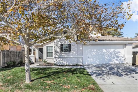 105 James Burke Ave Patterson Ca 95363 See Est Value Schools And More