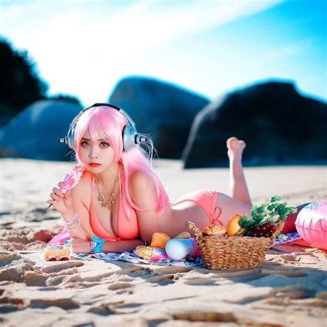 电眼樱唇玉齿微露颜迷人 韩国美女Coser Dami美图赏 新浪游戏 手机新浪网