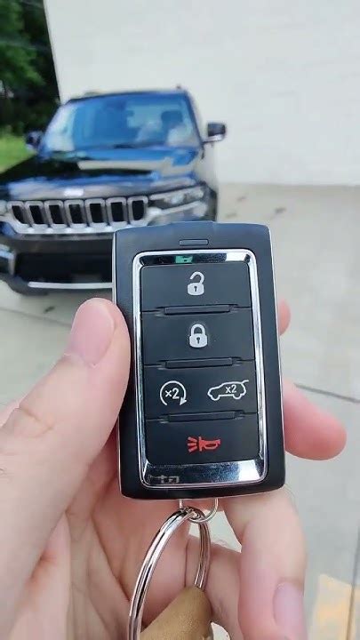 Check Out The Key Fob For The Jeep Grand Cherokee 4xe Youtube