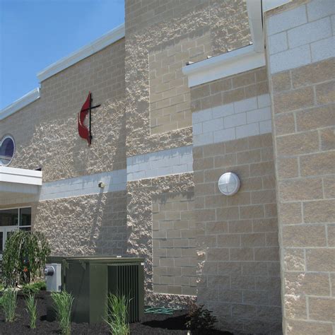 Decorative Split Face Cmu Shelly Lighting