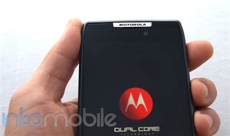 Motorola Droid Razr Review Is Being Thin Enough