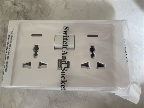 電制板 Type C And Use 電腦＆科技 電腦周邊及配件 電腦線、轉接線及轉換器 Carousell