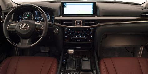 Comparison Lexus Lx 570 2016 Vs Lexus Lx 570 2015 Suv Drive