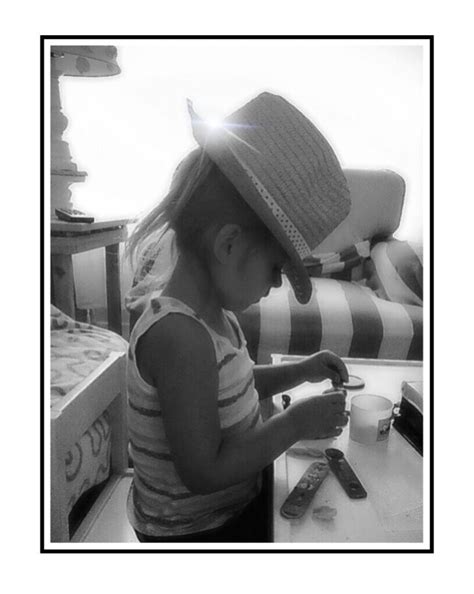 Olivia Jane Couple Photos Photography Floppy Hat