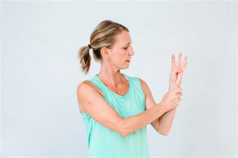 Best 5 Thumb Exercises For Thumb Stiffness Virtual Hand Care Best 5 Thumb Exercises For Thumb Stiffness Virtual Hand Care