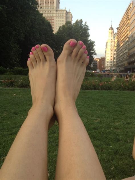 Carolina Abrils Feet