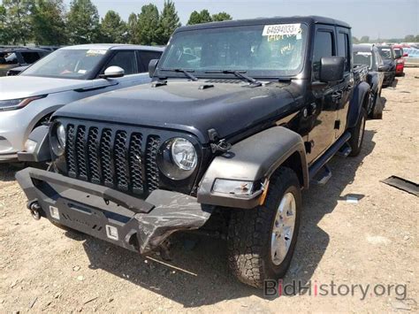 Report 1c6hjtagxll153380 Jeep Gladiator 2020 Black Gas Price And