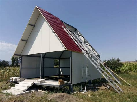 სენდვიჩ პანელი Home