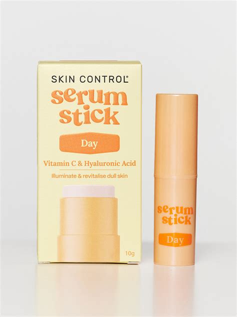 The Difference Between Hydrocolloids Spot Treatments And Pimple Patch