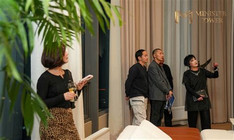 Minister Tower Төрийн соёрхолт Саранцацралт “vip” үзэсгэлэн