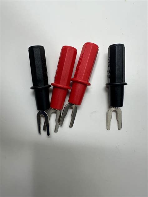 Tektronix P5200a High Voltage Differential Probe 50 Mhz With Accessories 689848109863 Ebay