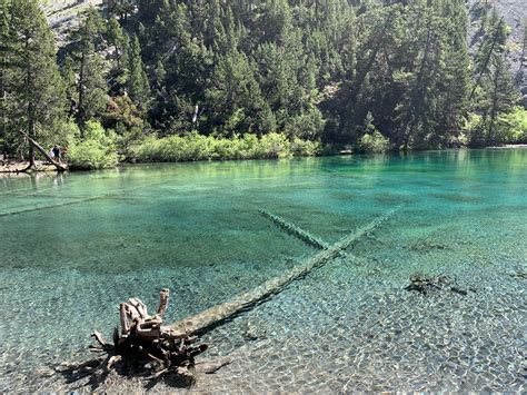Lago Verde In Valle Stretta Fatevi Ammaliare Dal Meraviglioso Color