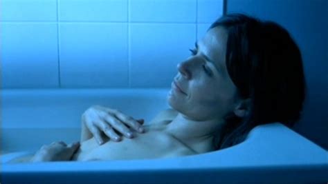 Nude Video Celebs Sophie Museur Nude Des Plumes Dans La Tete