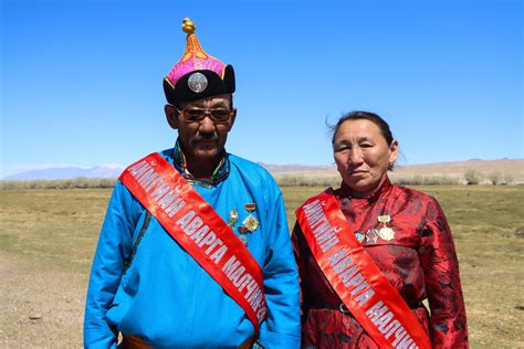 Мал сүргийнхээ тоогоор аймагтаа 2 р байранд шалгарсан Мянгад сумаас 7 малчин АЙМГИЙН АВАРГА