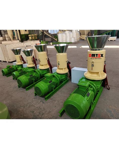 Biomass Fuel Pellets Making Machine 200 250kg Automation Grade