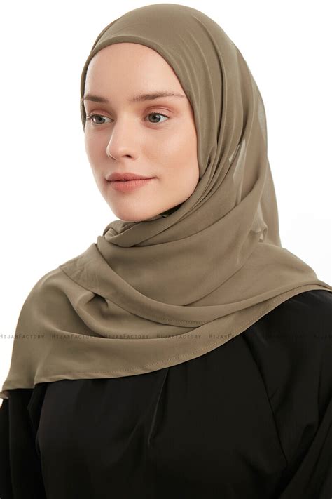 Eylem Olivenegrøn One Piece Chiffon Hijab