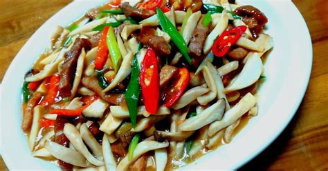 蔥爆豬柳炒杏鮑菇（創意料理） 食譜與作法 By 魏鈺娟（娟娟廚房創意料理） Cookpad