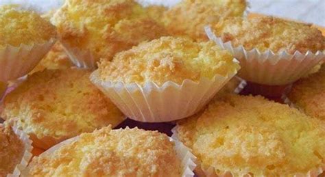 Bolinhos De Coco Receita Marco Costa Da Casa Dos Segredos Doces Do Dia
