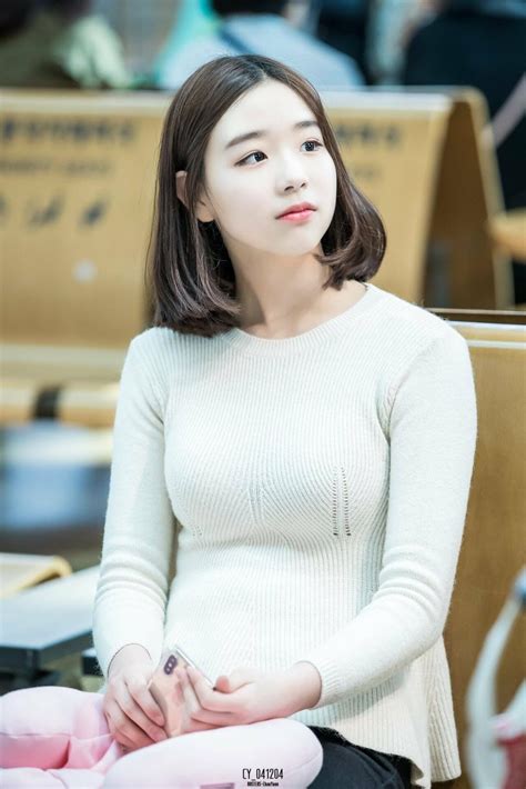 버스터즈 채연 연예인포럼 딜바다닷컴