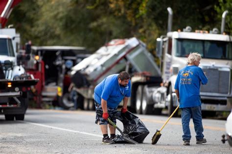 Tallahassee Firetruck Collides With Dump Truck 3 Firefighters Injured
