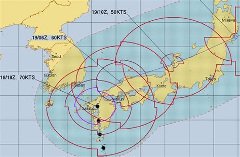 台風情報 AdnanAaliyah