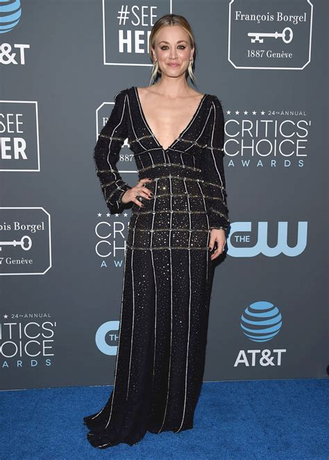 Kaley Cuoco Braless Photos Of The Actress Without A Bra Life And Style