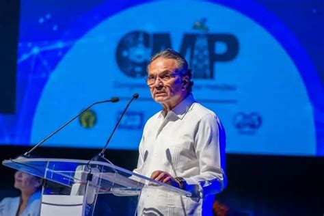 Pemex Director Says Refinery Capacity At 14 Million Barrels Per Day