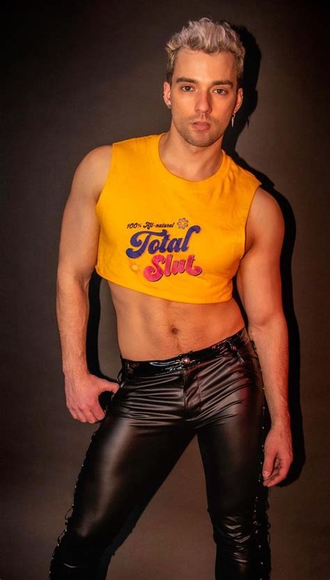 Pin By Paul On Quick Saves Men In Tight Pants Leather Pants Mens