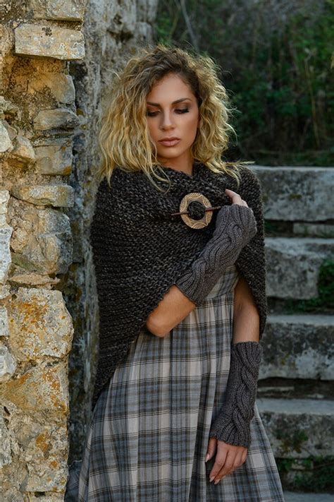 Sassenach Tassel Shawl Knitting Pattern Outlander Patterns Etsy